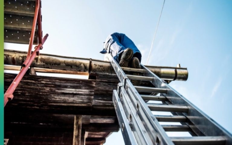 Selecting the Right Ladder for Maximum Efficiency and Safety - Crack Up ...